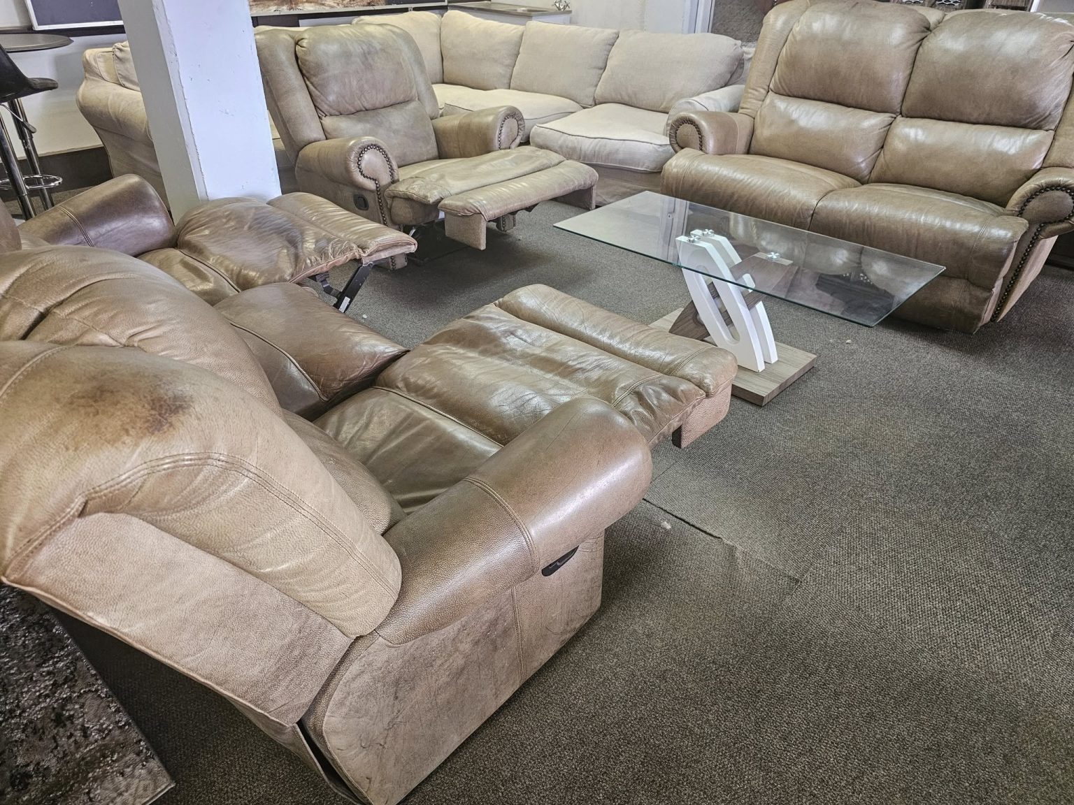 Pre-Owned – We Buy Furniture